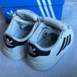 adidas | Shoes | Adidas Unisex Kids Superstar White Low Top Round Toe ...